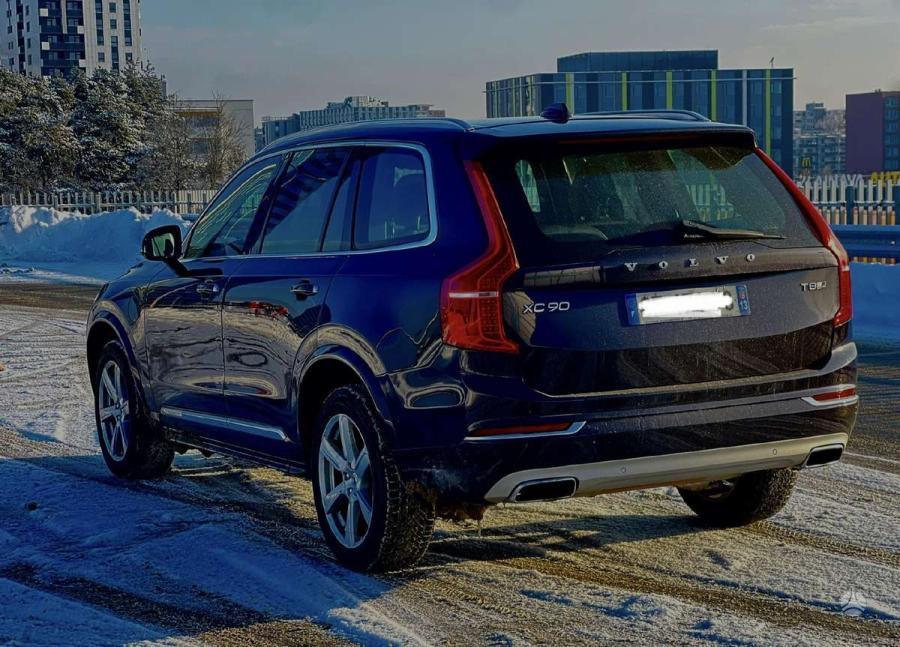 Zils Volvo XC90 2016 Viļņa, ar dzinēja tilpumu 2.00 L un nobraukumu 300 tūkst. km par 18700 €, foto 7 vietnē AUTOMOTO.COM.LV