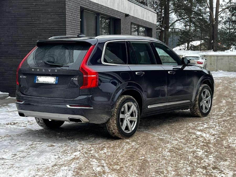Zils Volvo XC90 2016 Viļņa, ar dzinēja tilpumu 2.00 L un nobraukumu 310 tūkst. km par 16600 €, foto 5 vietnē AUTOMOTO.COM.LV