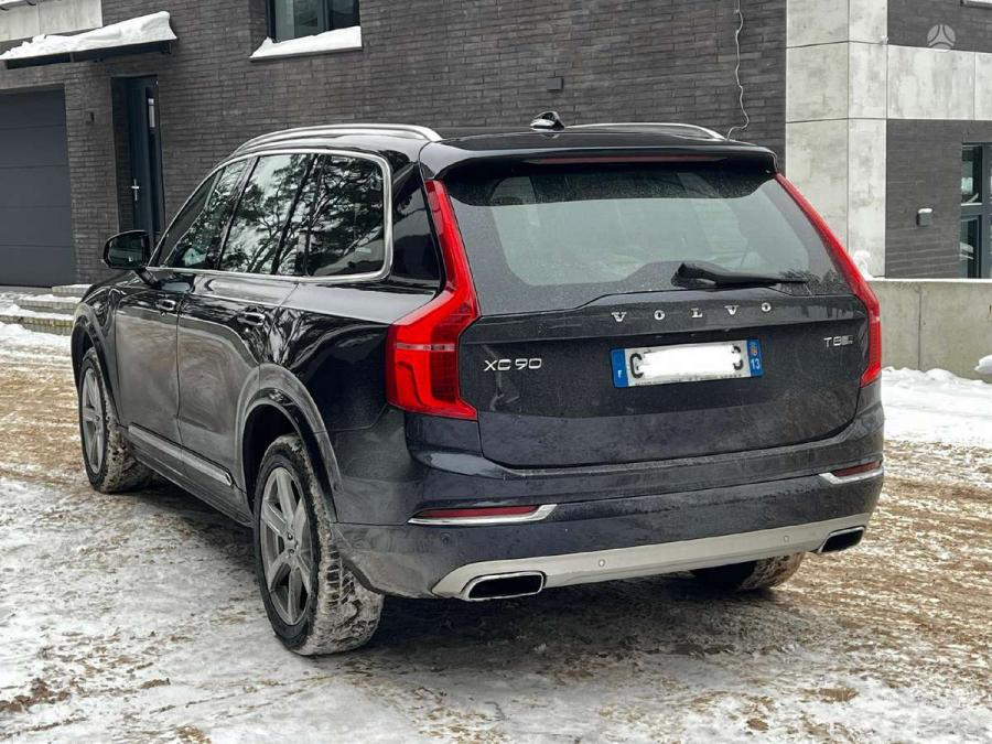 Zils Volvo XC90 2016 Viļņa, ar dzinēja tilpumu 2.00 L un nobraukumu 310 tūkst. km par 16600 €, foto 22 vietnē AUTOMOTO.COM.LV