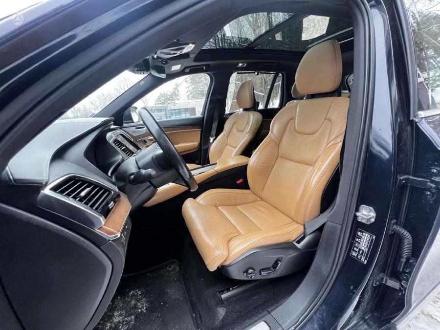 Zils Volvo XC90 2016 Viļņa, ar dzinēja tilpumu 2.00 L un nobraukumu 310 tūkst. km par 16600 €, foto 26 vietnē AUTOMOTO.COM.LV