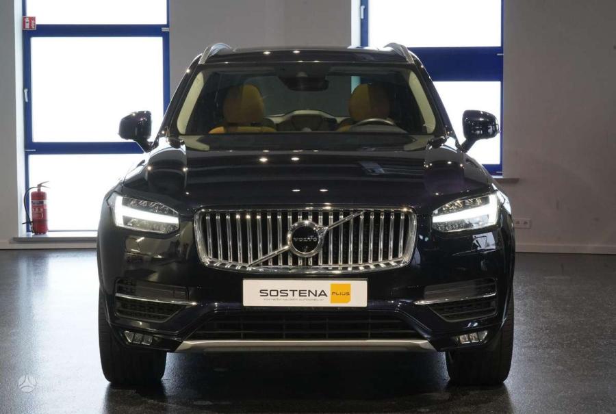 Blue Volvo XC90 2016 in Vilnius, with an engine capacity of 1.97 L and mileage of 174 thousand km for 26900 €, photo 4 on AUTOMOTO.COM.LV
