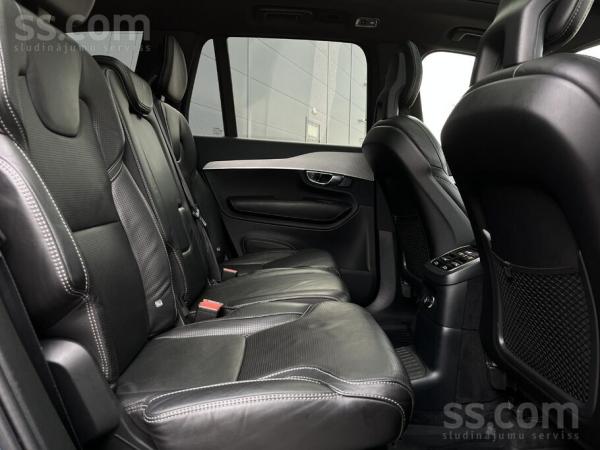 Blue Volvo XC90 2016 in Riga, with an engine capacity of 2.00 L and mileage of 258 thousand km for 23500 €, photo 7 on AUTOMOTO.COM.LV
