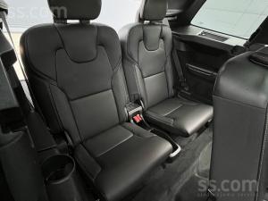 Blue Volvo XC90 2016 in Riga, with an engine capacity of 2.00 L and mileage of 258 thousand km for 23500 €, photo 9 on AUTOMOTO.COM.LV