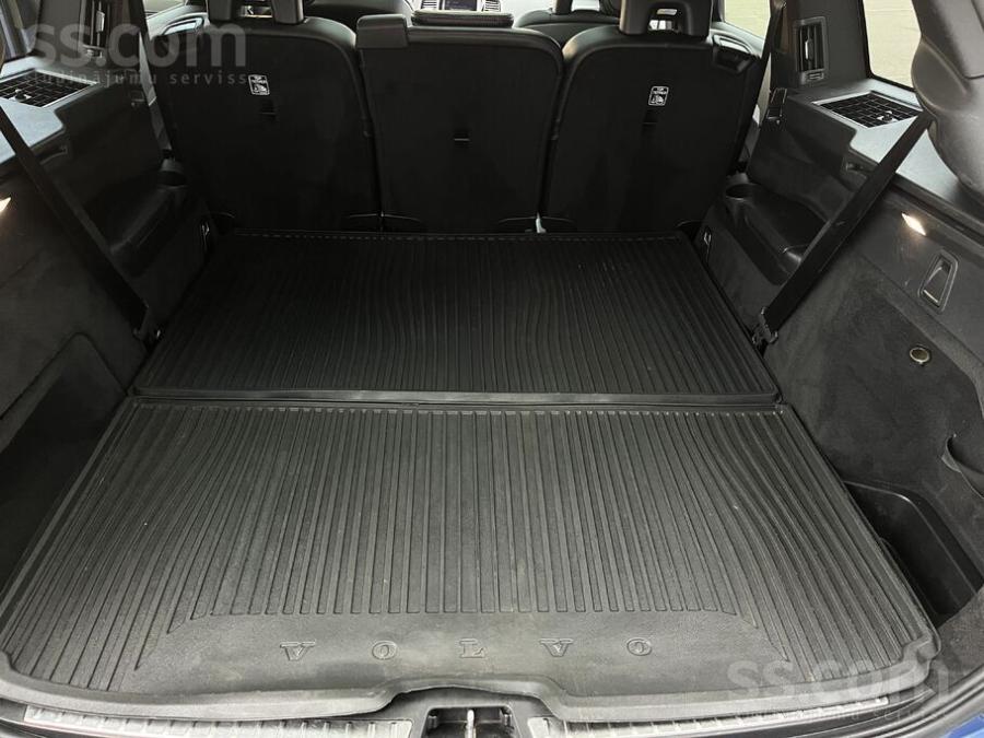 Blue Volvo XC90 2016 in Riga, with an engine capacity of 2.00 L and mileage of 258 thousand km for 23500 €, photo 22 on AUTOMOTO.COM.LV