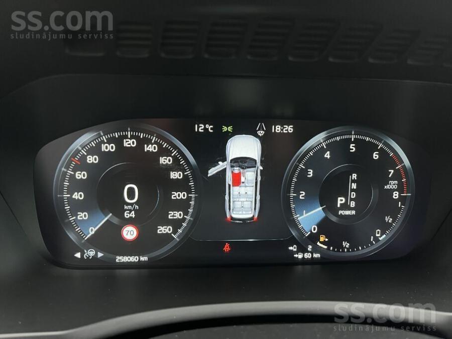 Blue Volvo XC90 2016 in Riga, with an engine capacity of 2.00 L and mileage of 258 thousand km for 23500 €, photo 24 on AUTOMOTO.COM.LV