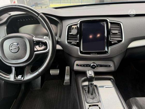 Blue Volvo XC90 2016 in Siauliai, with an engine capacity of 1.97 L and mileage of 182 thousand km for 17500 €, photo 9 on AUTOMOTO.COM.LV