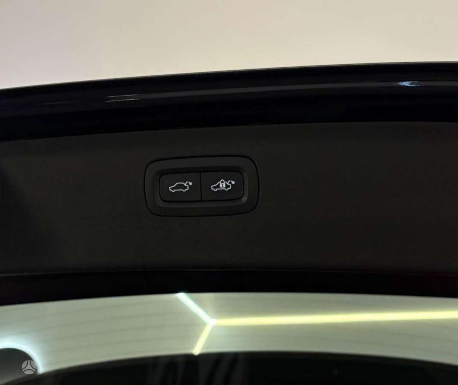 Zils Volvo XC90 2016 Marijampole, ar dzinēja tilpumu 1.97 L un nobraukumu 258 tūkst. km par 20999 €, foto 31 vietnē AUTOMOTO.COM.LV