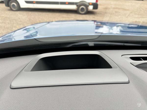 Blue Volvo XC90 2016 in Siauliai, with an engine capacity of 1.97 L and mileage of 268 thousand km for 21900 €, photo 10 on AUTOMOTO.COM.LV