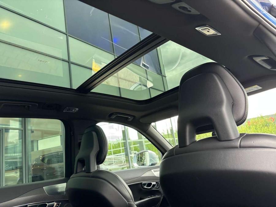 Zils Volvo XC90 2016 Šauļi, ar dzinēja tilpumu 1.97 L un nobraukumu 268 tūkst. km par 21900 €, foto 14 vietnē AUTOMOTO.COM.LV