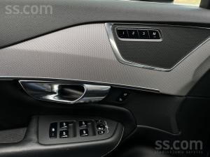 Blue Volvo XC90 2016 in Riga, with an engine capacity of 2.00 L and mileage of 258 thousand km for 23500 €, photo 18 on AUTOMOTO.COM.LV