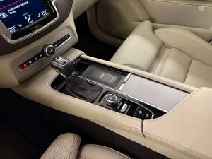 Zils Volvo XC90 2016 Marijampole, ar dzinēja tilpumu 1.97 L un nobraukumu 258 tūkst. km par 20500 €, foto 30 vietnē AUTOMOTO.COM.LV