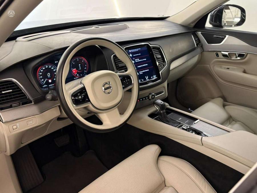 Zils Volvo XC90 2016 Marijampole, ar dzinēja tilpumu 1.97 L un nobraukumu 258 tūkst. km par 20500 €, foto 3 vietnē AUTOMOTO.COM.LV