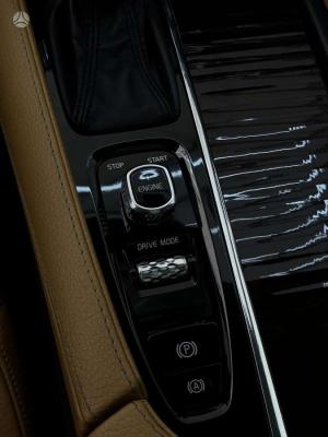 Zils Volvo XC90 2016 Viļņa, ar dzinēja tilpumu 1.97 L un nobraukumu 89 tūkst. km par 19999 €, foto 53 vietnē AUTOMOTO.COM.LV