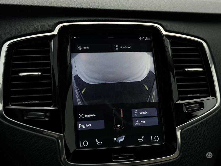 Zils Volvo XC90 2016 Viļņa, ar dzinēja tilpumu 1.97 L un nobraukumu 89 tūkst. km par 19999 €, foto 59 vietnē AUTOMOTO.COM.LV