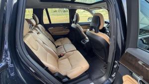 Blue Volvo XC90 2016 in Siauliai, with an engine capacity of 1.97 L and mileage of 241 thousand km for 13850 €, photo 16 on AUTOMOTO.COM.LV