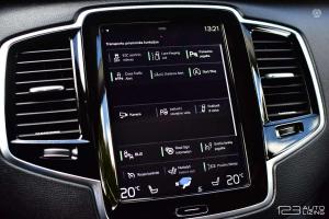 Blue Volvo XC90 2016 in Kretinga, with an engine capacity of 2.00 L and mileage of 0 thousand km for 14950 €, photo 24 on AUTOMOTO.COM.LV