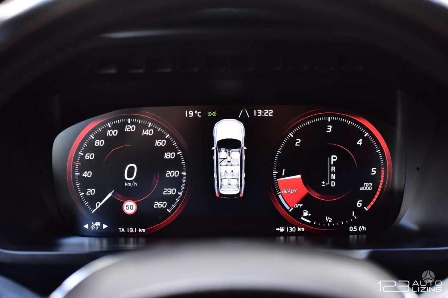 Blue Volvo XC90 2016 in Kretinga, with an engine capacity of 2.00 L and mileage of 0 thousand km for 14950 €, photo 25 on AUTOMOTO.COM.LV
