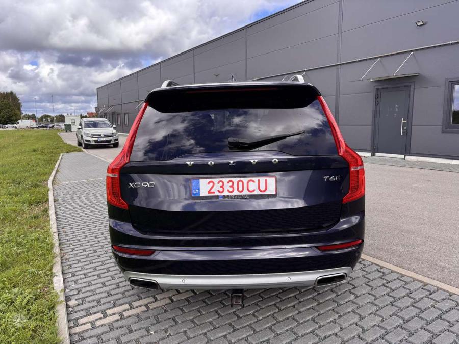 Zils Volvo XC90 2016 Gargždai, ar dzinēja tilpumu 1.97 L un nobraukumu 206 tūkst. km par 18900 €, foto 5 vietnē AUTOMOTO.COM.LV