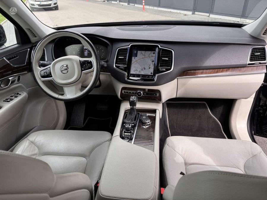 Zils Volvo XC90 2016 Gargždai, ar dzinēja tilpumu 1.97 L un nobraukumu 206 tūkst. km par 18900 €, foto 12 vietnē AUTOMOTO.COM.LV