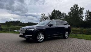 Blue Volvo XC90 2016 in Utena, with an engine capacity of 1.97 L and mileage of 277 thousand km for 16750 €, photo 4 on AUTOMOTO.COM.LV