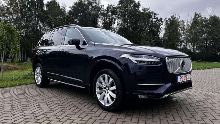 Blue Volvo XC90 2016 in Utena, with an engine capacity of 1.97 L and mileage of 277 thousand km for 16750 €, photo 6 on AUTOMOTO.COM.LV