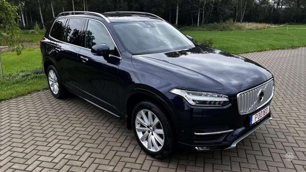 Blue Volvo XC90 2016 in Utena, with an engine capacity of 1.97 L and mileage of 277 thousand km for 16750 €, photo 7 on AUTOMOTO.COM.LV