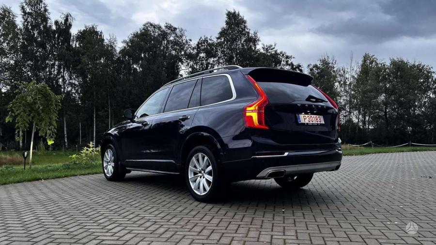 Blue Volvo XC90 2016 in Utena, with an engine capacity of 1.97 L and mileage of 277 thousand km for 16750 €, photo 22 on AUTOMOTO.COM.LV
