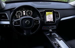 Blue Volvo XC90 2016 in Utena, with an engine capacity of 1.97 L and mileage of 277 thousand km for 16750 €, photo 25 on AUTOMOTO.COM.LV