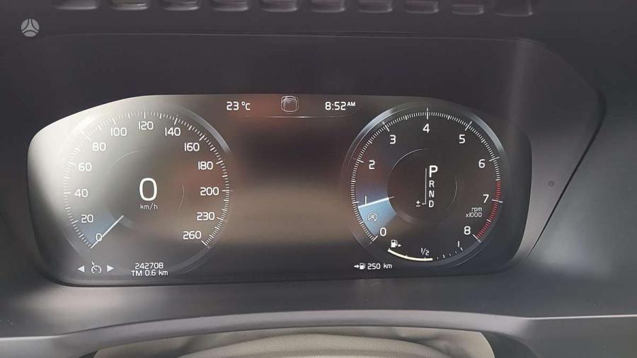 Zils Volvo XC90 2016 Šauļi, ar dzinēja tilpumu 1.97 L un nobraukumu 243 tūkst. km par 11800 €, foto 15 vietnē AUTOMOTO.COM.LV