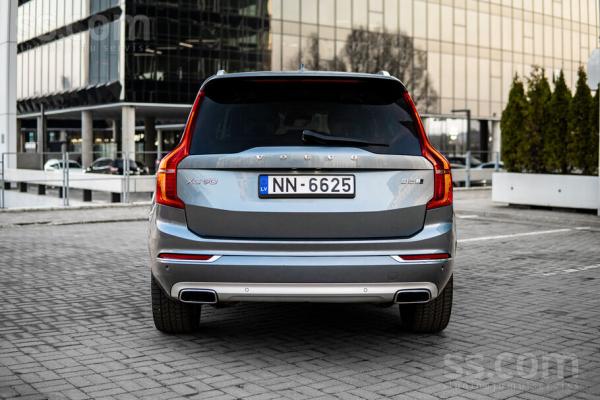 Volvo XC90 2016 Rīga vietnē Zils Volvo XC90 2016 Rīga, ar dzinēja tilpumu 2.00 L un nobraukumu 220 tūkst. km par 18500 €, foto 8 vietnē AUTOMOTO.COM.LV