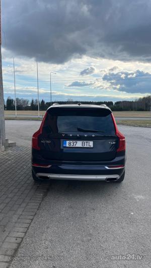 Blue Volvo XC90 2017 in Tartu, with an engine capacity of 2.00 L and mileage of 224 thousand km for 29000 €, photo 4 on AUTOMOTO.COM.LV