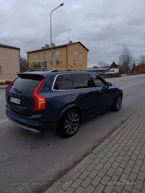 Blue Volvo XC90 2017 in Tallinn, with an engine capacity of 2.00 L and mileage of 191 thousand km for 31200 €, photo 4 on AUTOMOTO.COM.LV