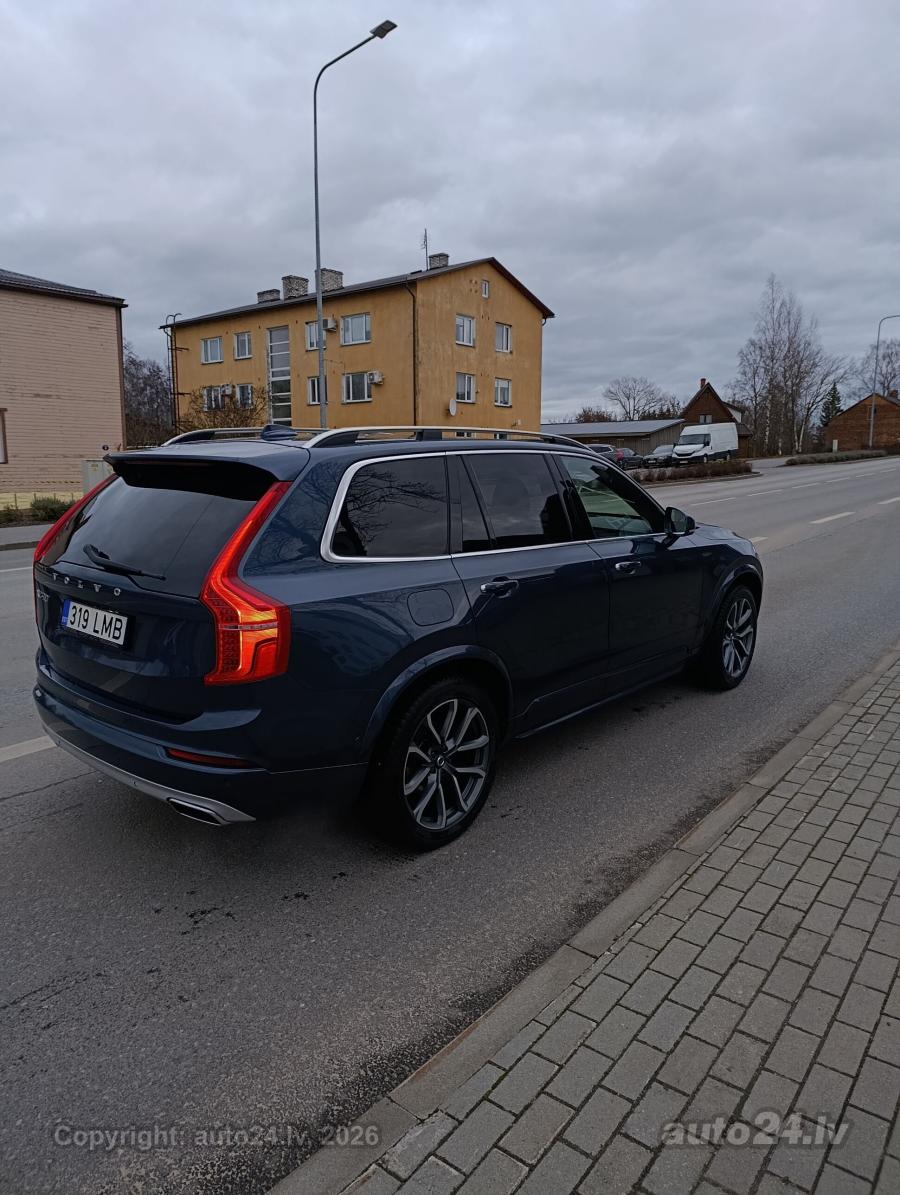 Blue Volvo XC90 2017 in Tallinn, with an engine capacity of 2.00 L and mileage of 191 thousand km for 31200 €, photo 4 on AUTOMOTO.COM.LV