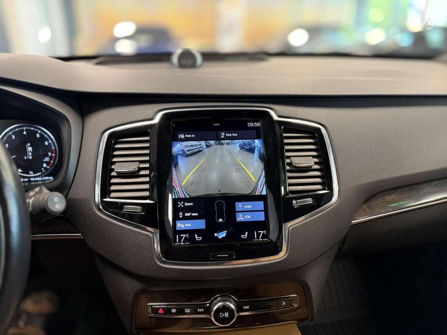 Blue Volvo XC90 2017 in Klaipeda, with an engine capacity of 1.97 L and mileage of 157 thousand km for 23950 €, photo 26 on AUTOMOTO.COM.LV