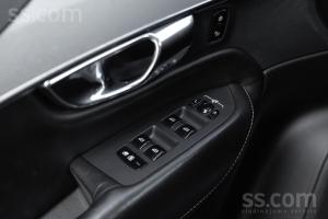 Zils Volvo XC90 2017 Rīga, ar dzinēja tilpumu 2.00 L un nobraukumu 175 tūkst. km par 19990 €, foto 14 vietnē AUTOMOTO.COM.LV