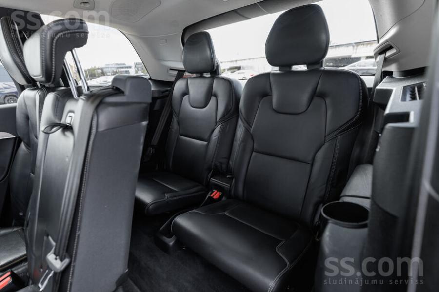 Zils Volvo XC90 2017 Rīga, ar dzinēja tilpumu 2.00 L un nobraukumu 175 tūkst. km par 19990 €, foto 27 vietnē AUTOMOTO.COM.LV