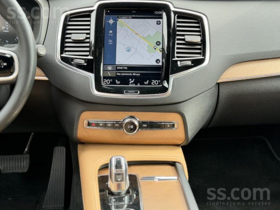 Zils Volvo XC90 2017 Rīga, ar dzinēja tilpumu 2.00 L un nobraukumu 249 tūkst. km par 21700 €, foto 9 vietnē AUTOMOTO.COM.LV