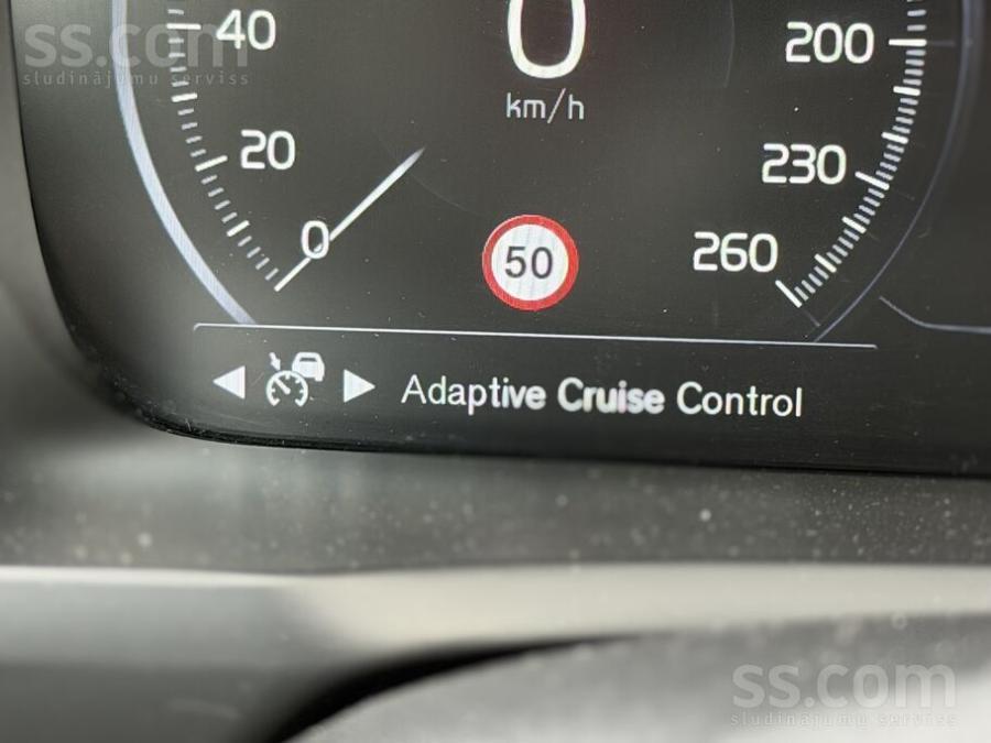 Zils Volvo XC90 2017 Rīga, ar dzinēja tilpumu 2.00 L un nobraukumu 249 tūkst. km par 21700 €, foto 14 vietnē AUTOMOTO.COM.LV