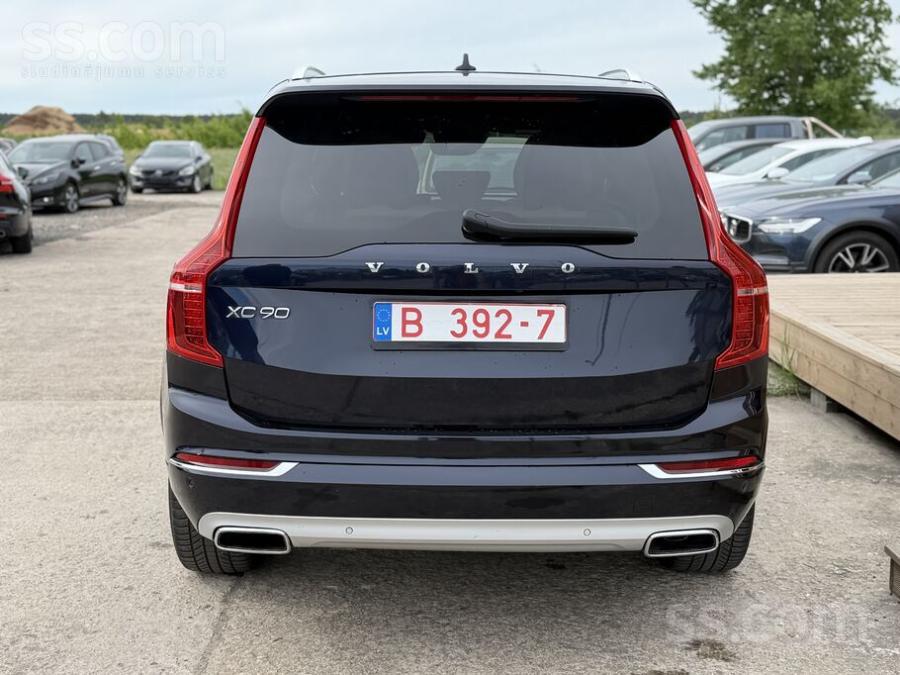 Zils Volvo XC90 2017 Rīga, ar dzinēja tilpumu 2.00 L un nobraukumu 249 tūkst. km par 21700 €, foto 24 vietnē AUTOMOTO.COM.LV