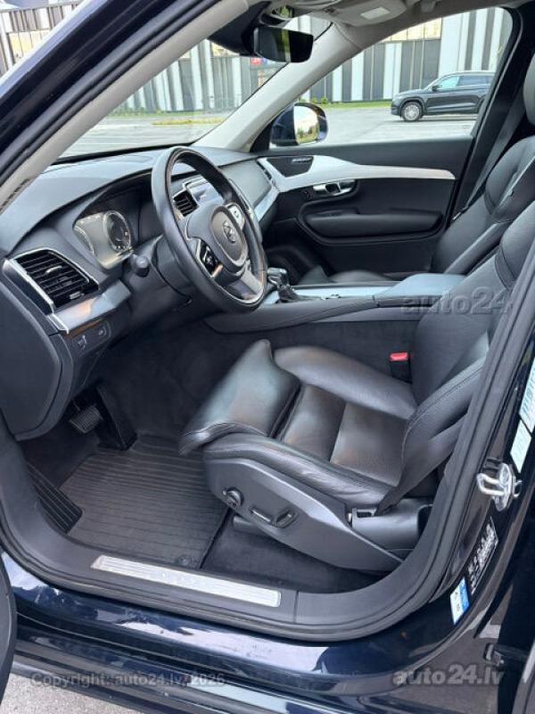 Zils Volvo XC90 2017 Tallina, ar dzinēja tilpumu 2.00 L un nobraukumu 255 tūkst. km par 24300 €, foto 6 vietnē AUTOMOTO.COM.LV