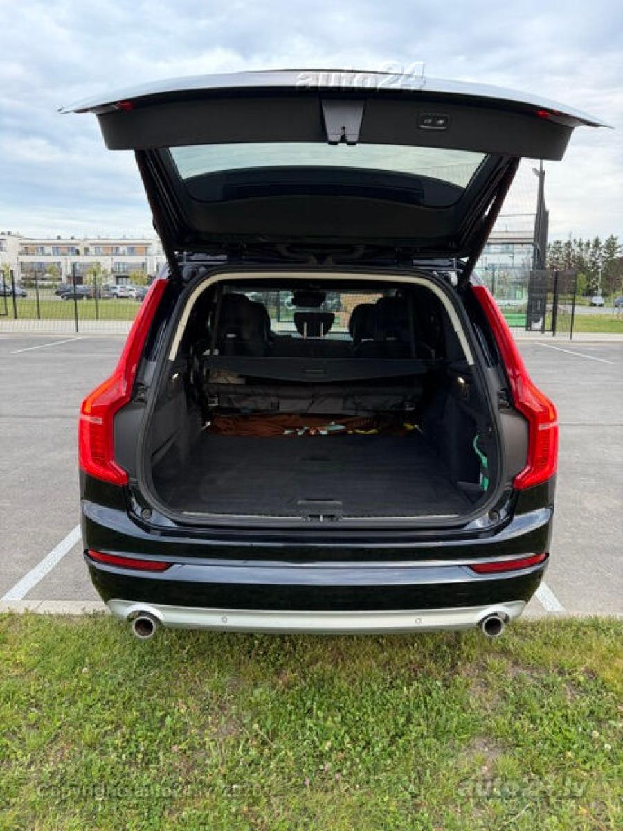 Blue Volvo XC90 2017 in Tallinn, with an engine capacity of 2.00 L and mileage of 255 thousand km for 24300 €, photo 11 on AUTOMOTO.COM.LV