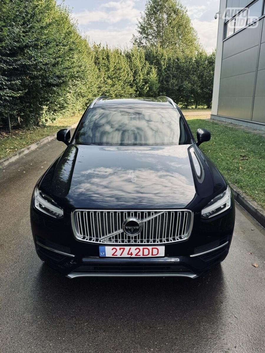 Blue Volvo XC90 2017 in Kaunas, with an engine capacity of 2.00 L and mileage of 213 thousand km for 22300 €, photo 1 on AUTOMOTO.COM.LV