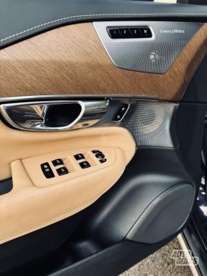 Blue Volvo XC90 2017 in Kaunas, with an engine capacity of 2.00 L and mileage of 213 thousand km for 22300 €, photo 20 on AUTOMOTO.COM.LV