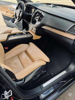 Blue Volvo XC90 2017 in Kaunas, with an engine capacity of 2.00 L and mileage of 213 thousand km for 22300 €, photo 14 on AUTOMOTO.COM.LV