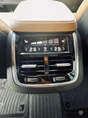 Blue Volvo XC90 2017 in Kaunas, with an engine capacity of 2.00 L and mileage of 213 thousand km for 22300 €, photo 22 on AUTOMOTO.COM.LV