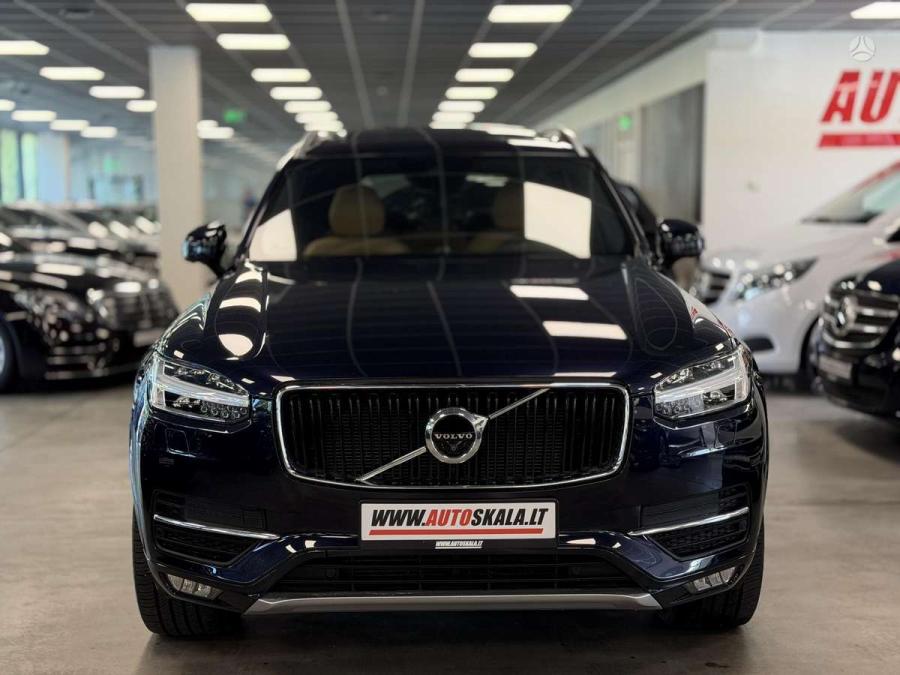 Blue Volvo XC90 2017 in Klaipeda, with an engine capacity of 1.97 L and mileage of 157 thousand km for 21900 €, photo 3 on AUTOMOTO.COM.LV