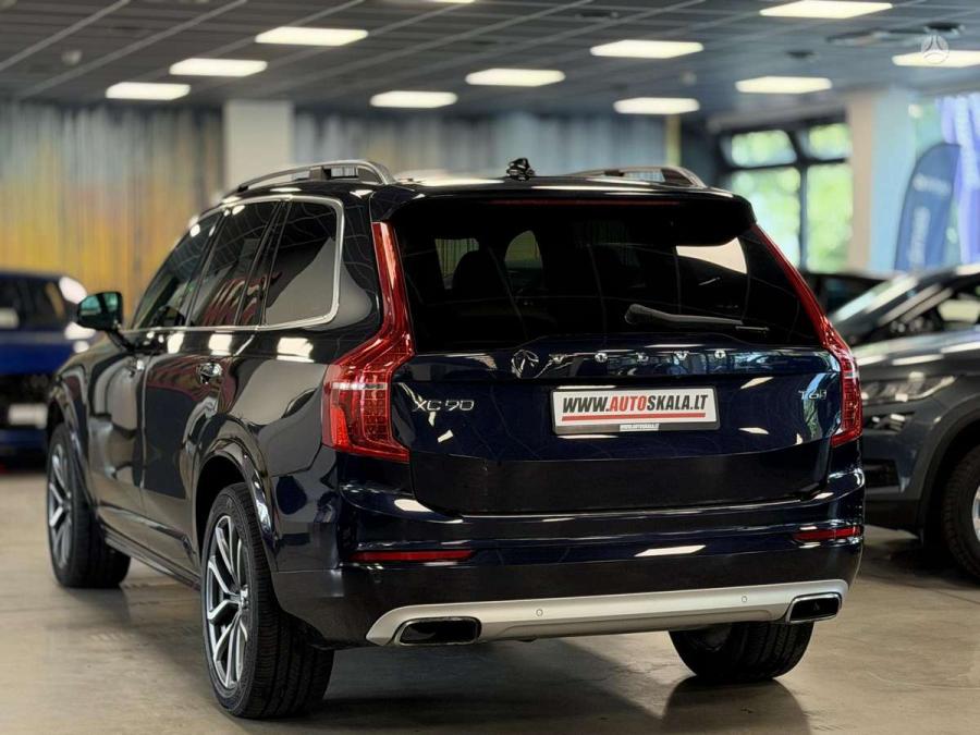 Blue Volvo XC90 2017 in Klaipeda, with an engine capacity of 1.97 L and mileage of 157 thousand km for 21900 €, photo 9 on AUTOMOTO.COM.LV