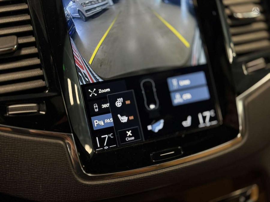 Blue Volvo XC90 2017 in Klaipeda, with an engine capacity of 1.97 L and mileage of 157 thousand km for 21900 €, photo 19 on AUTOMOTO.COM.LV