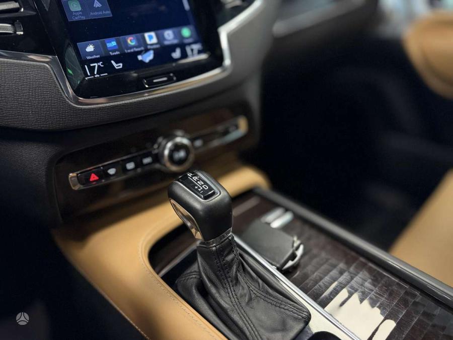 Blue Volvo XC90 2017 in Klaipeda, with an engine capacity of 1.97 L and mileage of 157 thousand km for 21900 €, photo 20 on AUTOMOTO.COM.LV