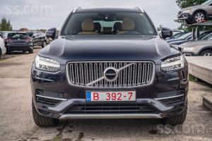 Blue Volvo XC90 2017 in Riga, with an engine capacity of 2.00 L and mileage of 249 thousand km for 21500 €, photo 3 on AUTOMOTO.COM.LV